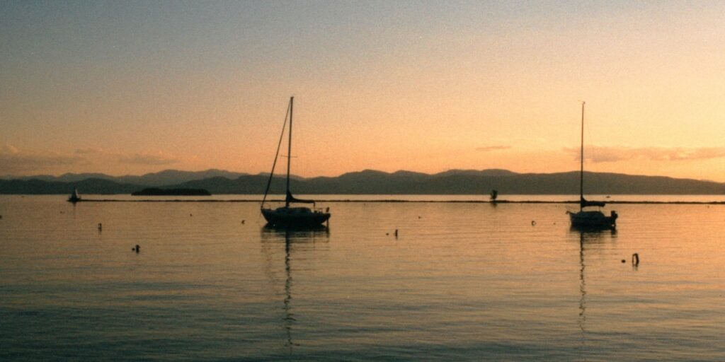 Lake Champlain Sunset Cruise | Champlain Island Magical Boat Tours